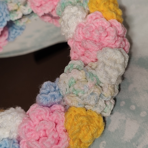 Hand Crafted | Wall Decor | Handmade Round Crochet Floral Framed Mirror ...